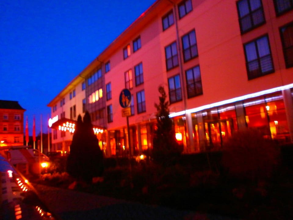 "Abends au0en" Mercure Hotel Gera City (Gera) • HolidayCheck (Thüringen ...
