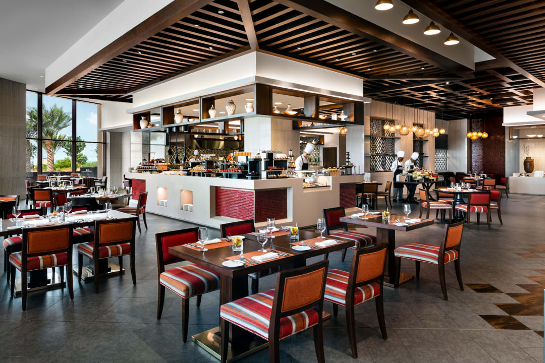 "Restaurant" Fairmont Ajman (Ajman) • HolidayCheck (Ajman | Vereinigte ...