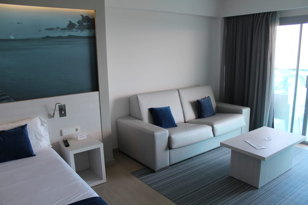 "Zimmer" BG Tonga Tower Design Hotel & Suites (Can Picafort ...
