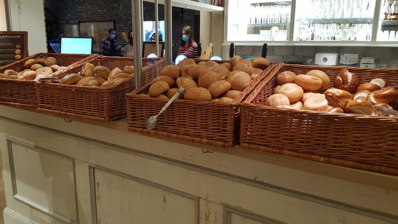 "Frühstück " Hotel Kronasar - The Museum Hotel (Rust) • HolidayCheck ...