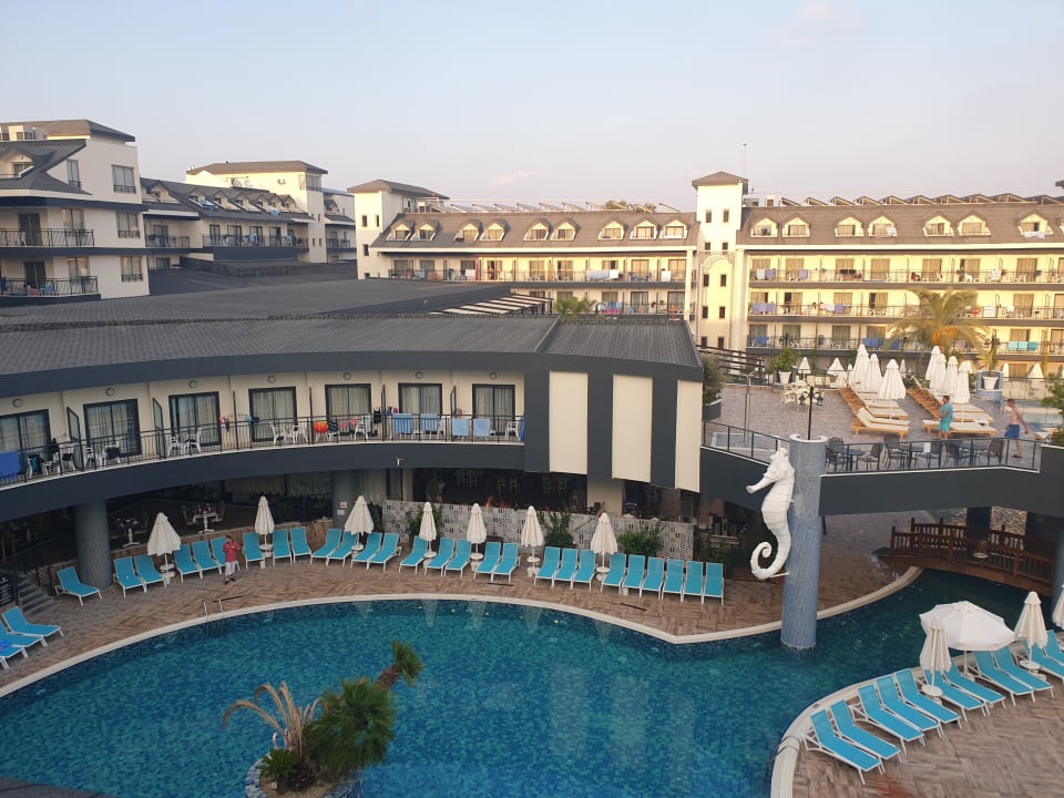 "Pool" Dream World Palace Hotel (Colakli) • HolidayCheck (Türkische ...