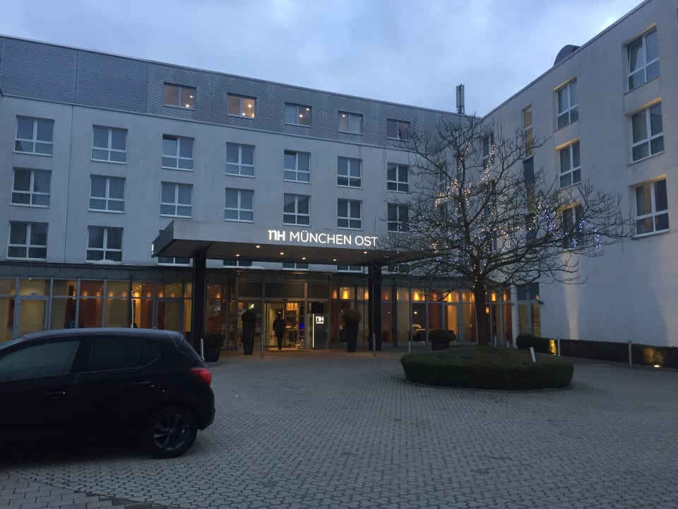 "Lobby" NH München Ost Conference Center (Aschheim) • HolidayCheck ...