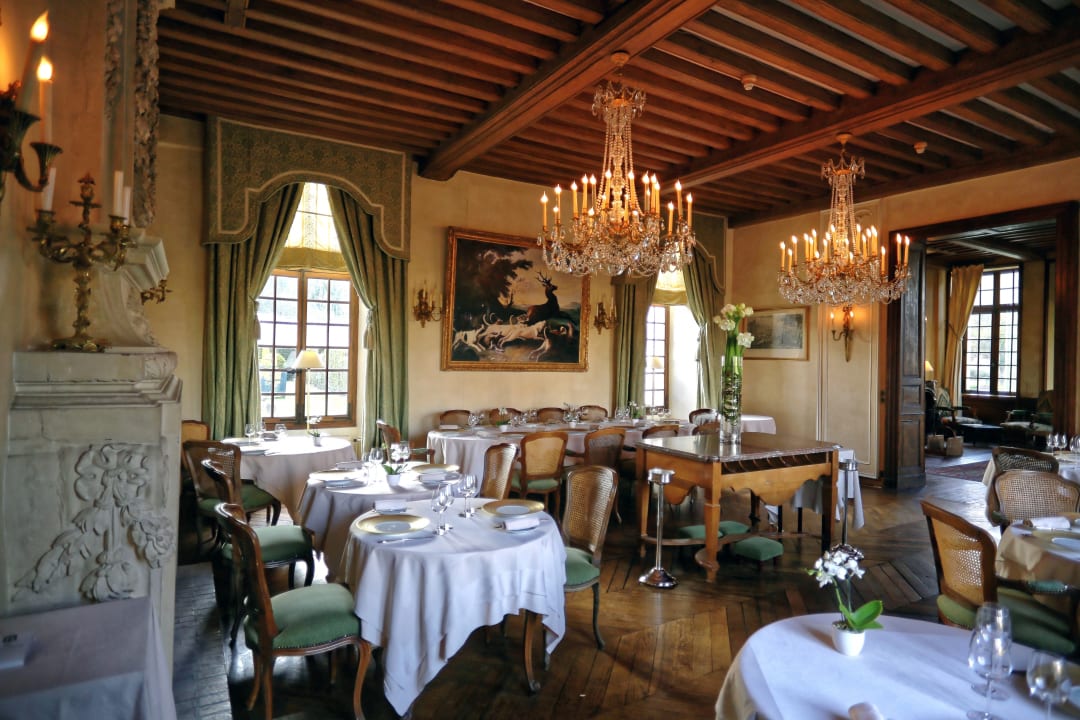 "Gastro" Hotel Chateau De Courcelles (Courcelles-sur-Vesle ...