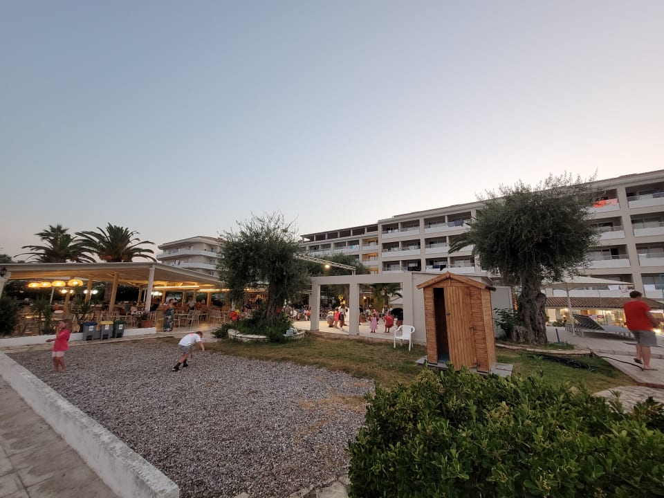 "Außenansicht" Elea Beach Hotel (Dassia) • HolidayCheck (Korfu ...