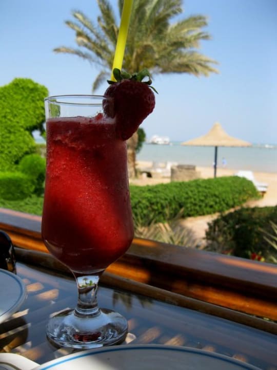 "Lecker Cocktail made by N..." Hotel Sweet Home (Hurghada ...