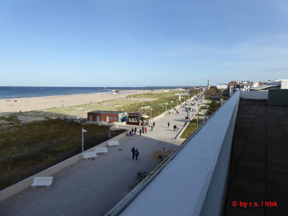 "Blick vom "Balkon" vor de..." Hotel Neptun (Rostock-Warnemünde ...