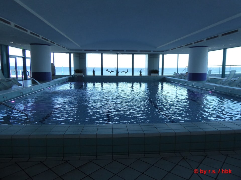 "ein seltener Anblick: lee..." Hotel Neptun (Rostock-Warnemünde ...