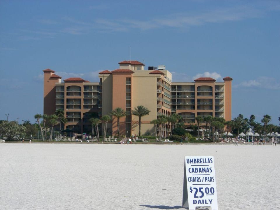 "Aussenaufnahme des Hotels..." Hotel Sheraton Sand Key Resort ...