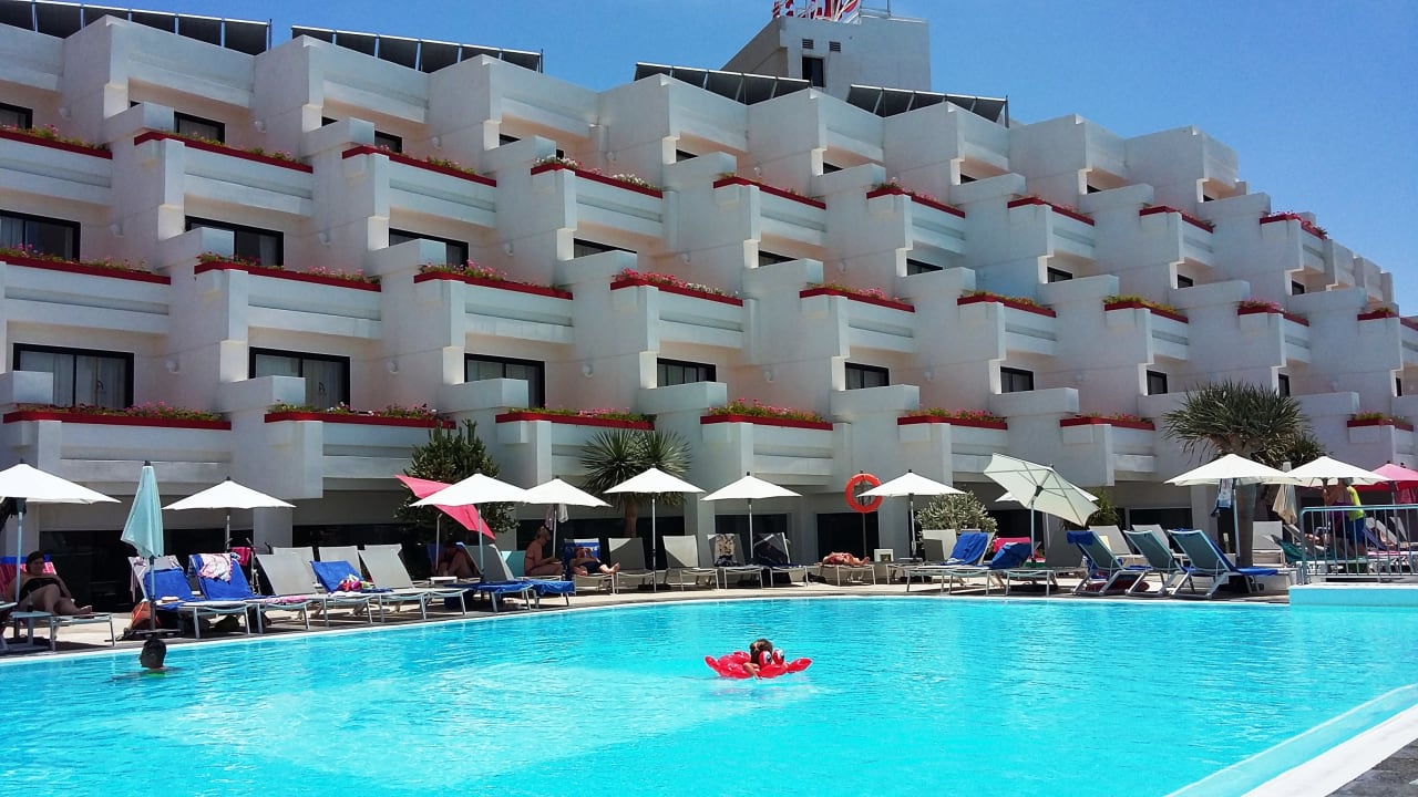 "Pool" Alexandre Hotel Gala (Playa de las Americas) • HolidayCheck ...