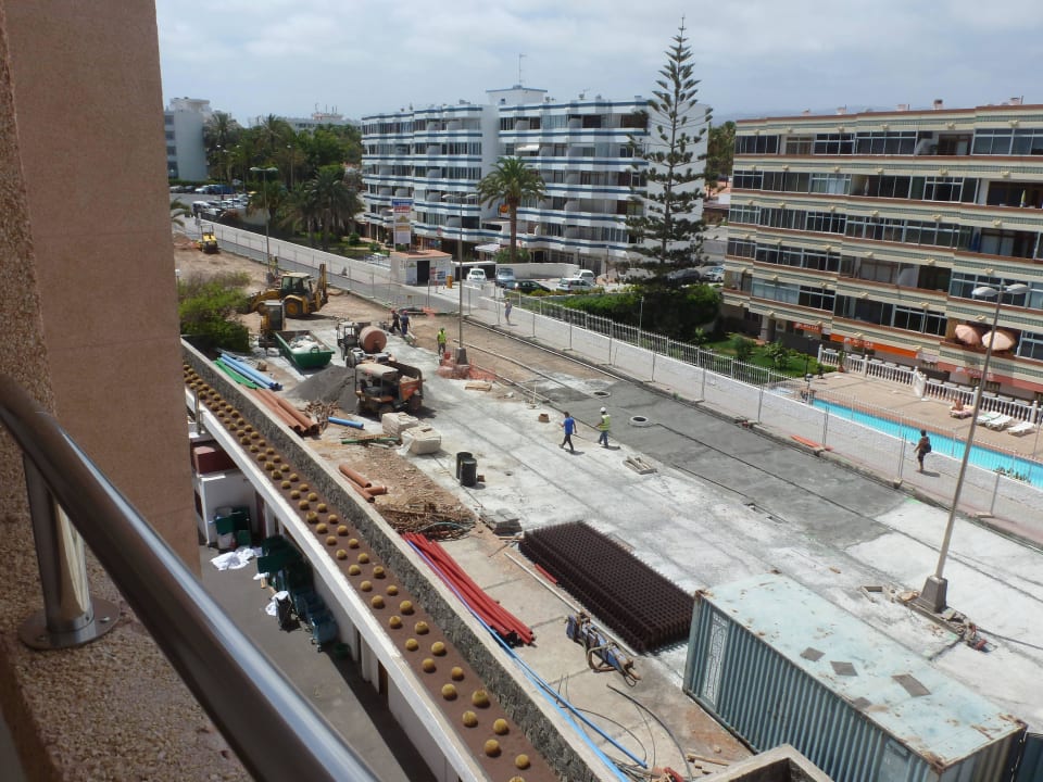 "Bauarbeiten bis Ende Juni..." MUR Apartamentos Buenos Aires Gran ...