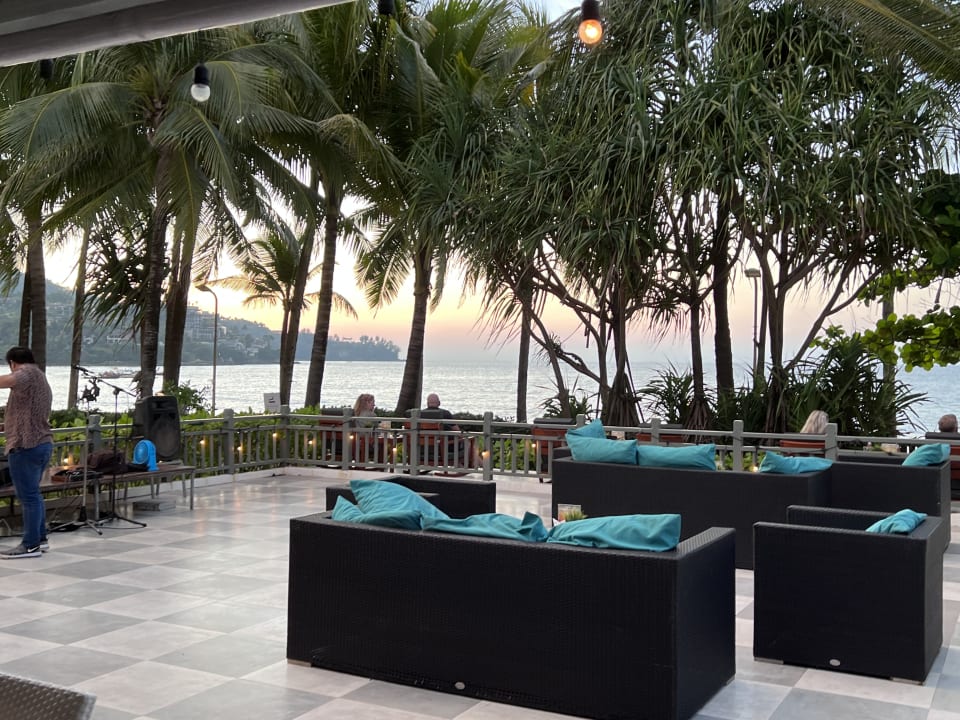 "Terrasse zum Strand " Sunprime Kamala Beach (Kamala) • HolidayCheck ...