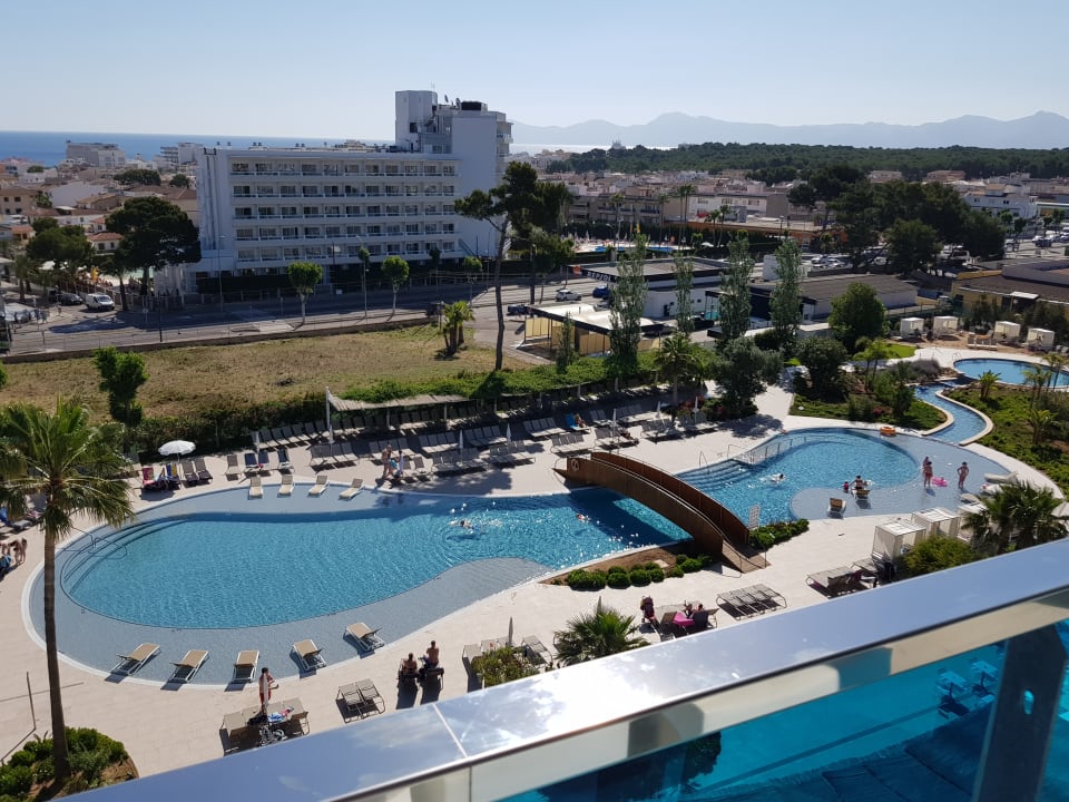 "Ausblick aus dem 6. Stock..." BG Tonga Tower Design Hotel & Suites ...