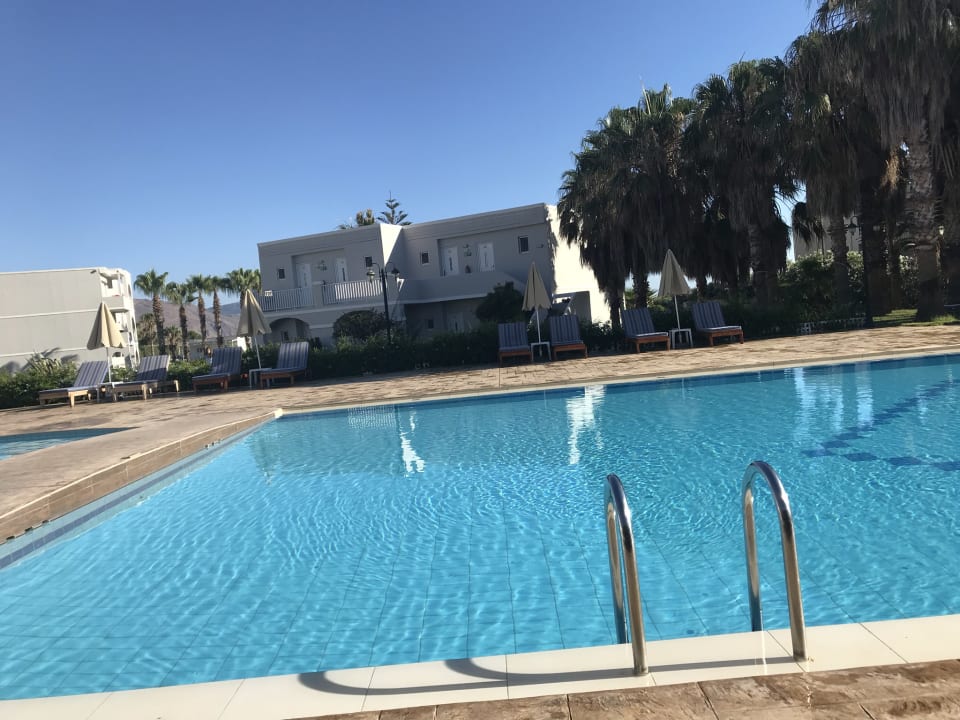 "Pool" Delfina Tropic Beach (Georgioupolis) • HolidayCheck (Kreta ...