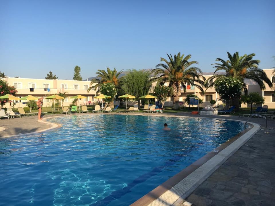 "Pool" Hotel Esperia (Marmari) • HolidayCheck (Kos | Griechenland)