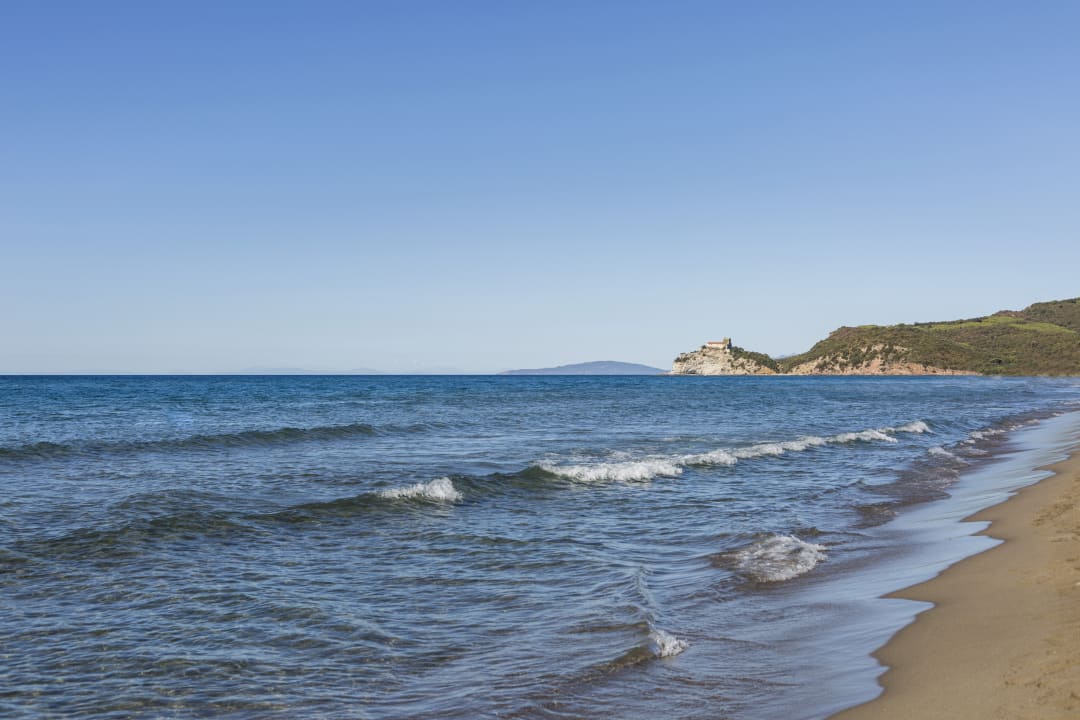 "Strand" Roccamare Resort (Castiglione della Pescaia) • HolidayCheck ...