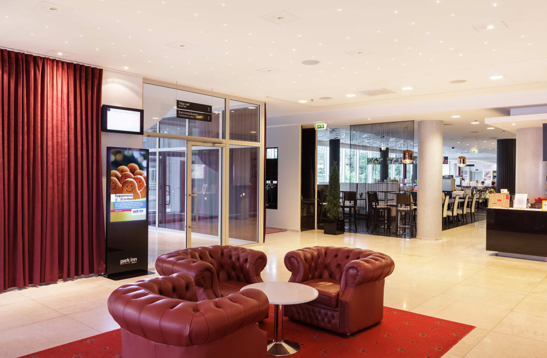 "Lobby" Park Inn by Radisson Meriton Conference & Spa Hotel Tallinn ...