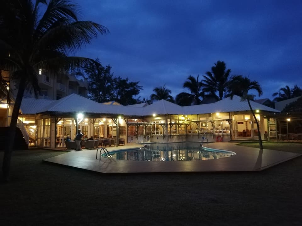 "Gartenblick" Hotel Silver Beach (Trou d'Eau Douce) • HolidayCheck ...