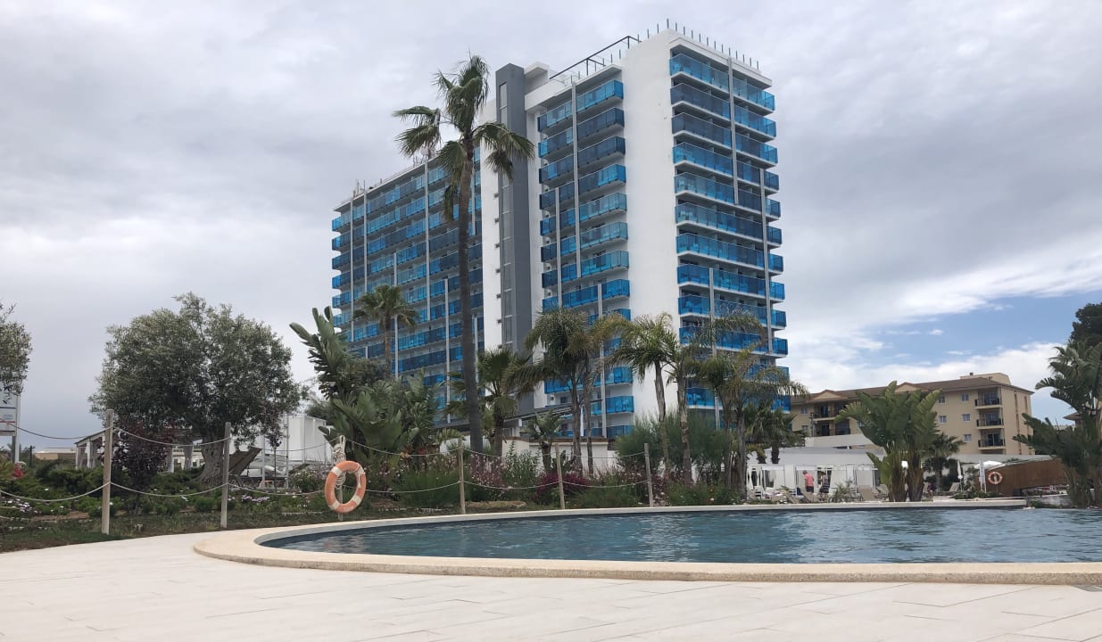 "Außenansicht" BG Tonga Tower Design Hotel & Suites (Can Picafort ...