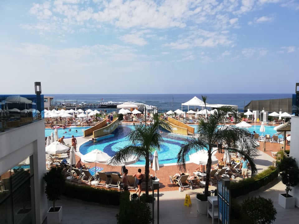 "Pool" Azura Deluxe Resort & Spa Hotel (Avsallar) • HolidayCheck ...