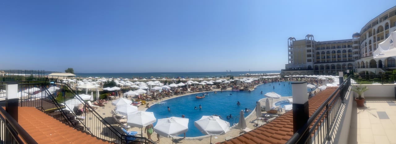 "Pool" Alua Helios Bay (Obzor) • HolidayCheck (Bulgarien Süden | Bulgarien)
