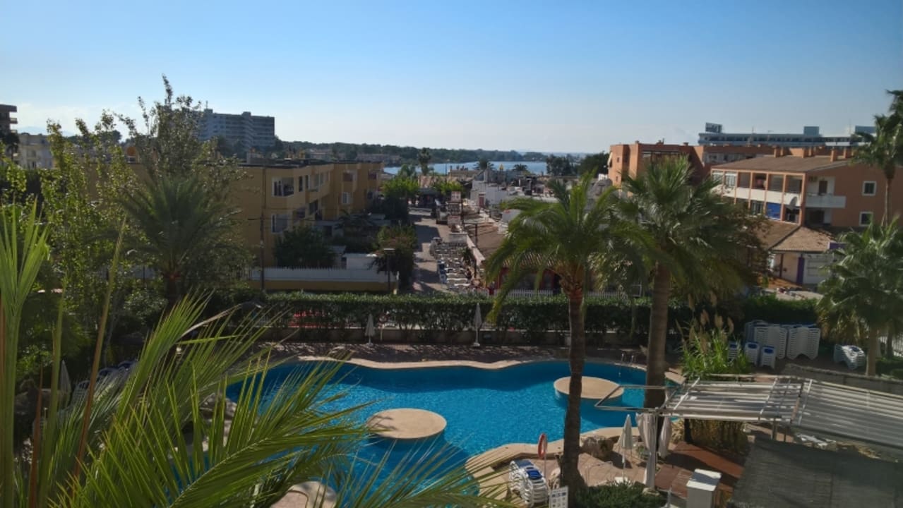 "Blick vom Balkon - hinten..." A10 Sol de Alcudia (Alcudia ...