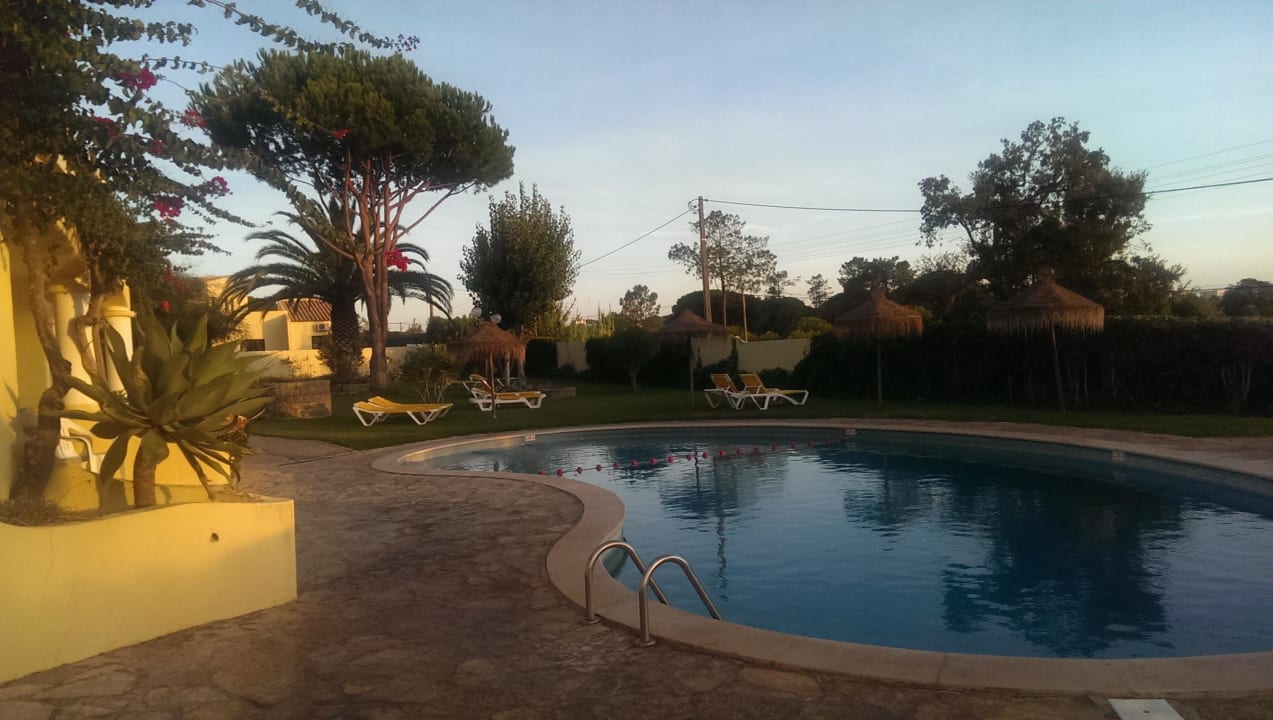 "Pool des Nebengebäudes" Hotel Pinhal do Sol (Quarteira) • HolidayCheck ...
