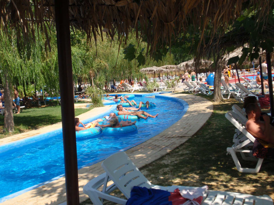 "Leniwa rzeka" Aqualand Resort (Agios Ioannis) • HolidayCheck (Korfu ...