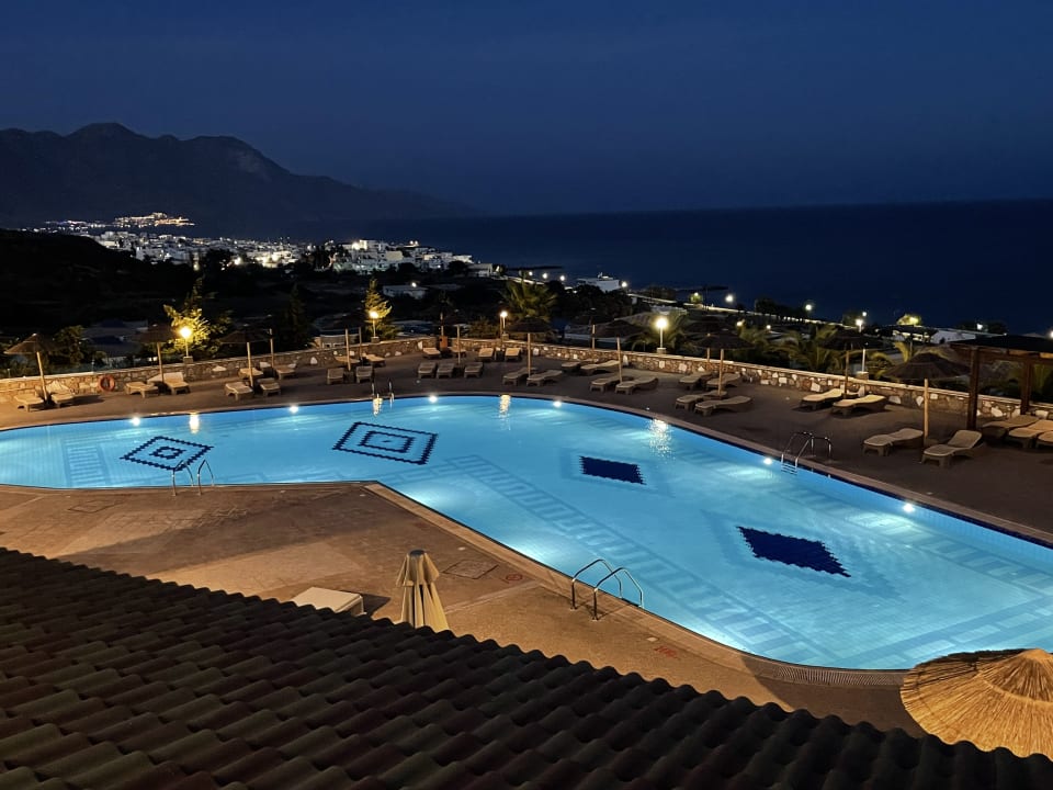 "Pool" Grand Blue Beach Hotel (Kardamena) • HolidayCheck (Kos ...
