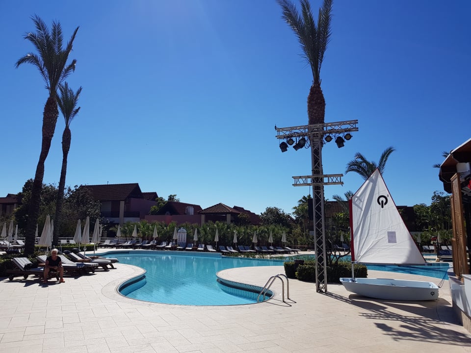 "Pool" ROBINSON CYPRUS (Alaminos) • HolidayCheck (Südzypern | Zypern)