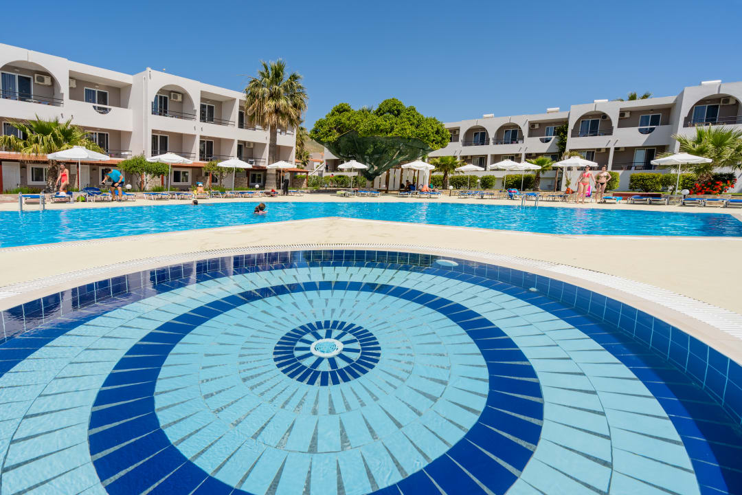 "Pool" Hotel Lardos Bay (Lardos) • HolidayCheck (Rhodos | Griechenland)