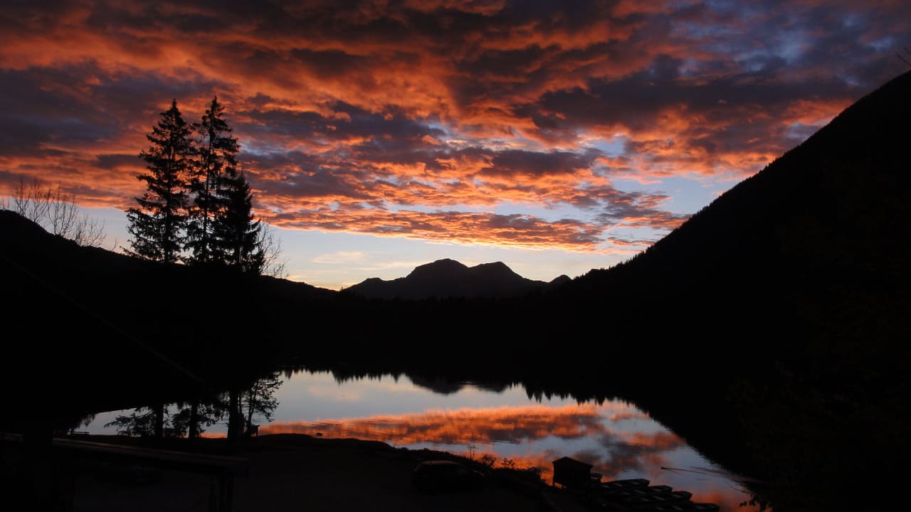 "Hintersee vom Balkon (6 U..." Gasthaus Pension Seeklause (Ramsau bei ...