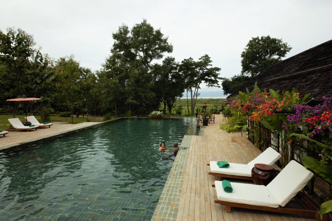 "Pool" VILLA INLE BOUTIQUE RESORT (Nyaung Shwe) • HolidayCheck (Myanmar ...