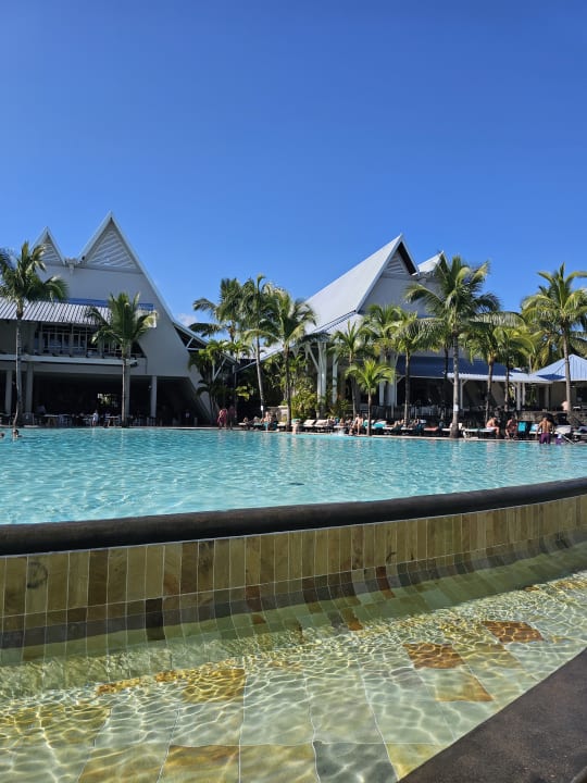 "Pool" Victoria Beachcomber Resort & Spa (Pointe aux Piments ...