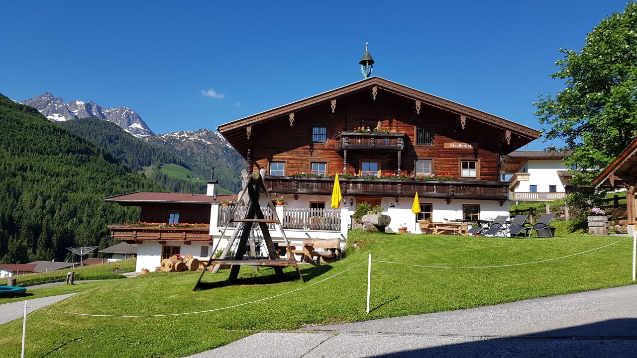 "Außenansicht" Farm Resort Geislerhof (Gerlos) • HolidayCheck (Tirol ...
