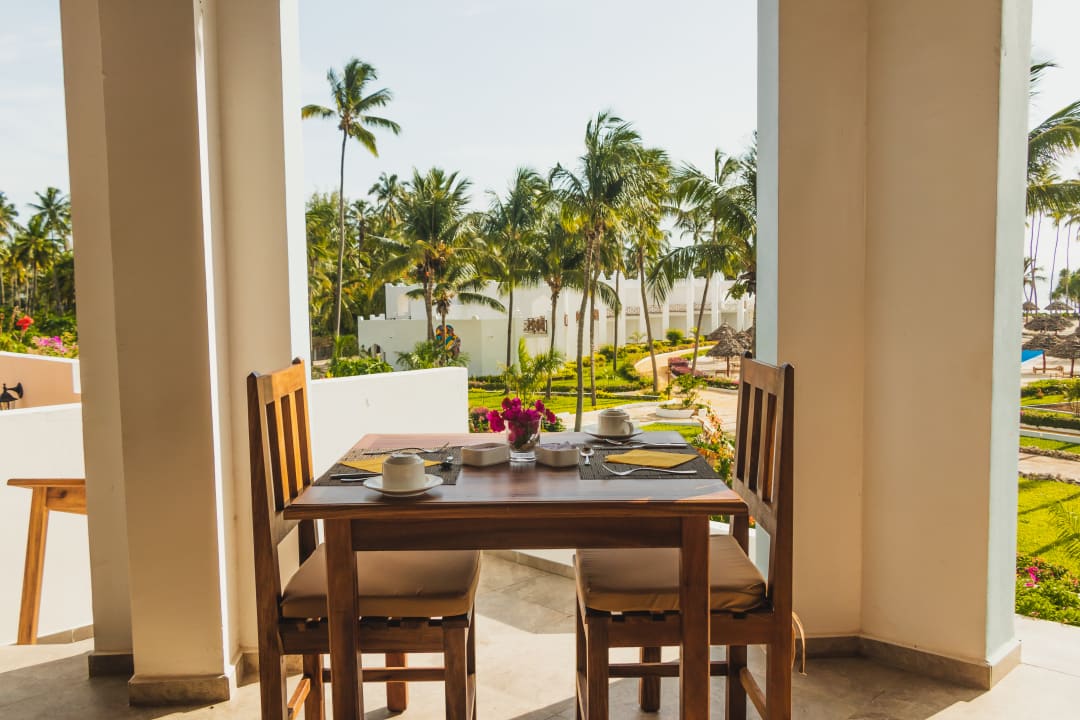 "Gastro" SBH Kilindini Resort (Pwani Mchangani) • HolidayCheck ...