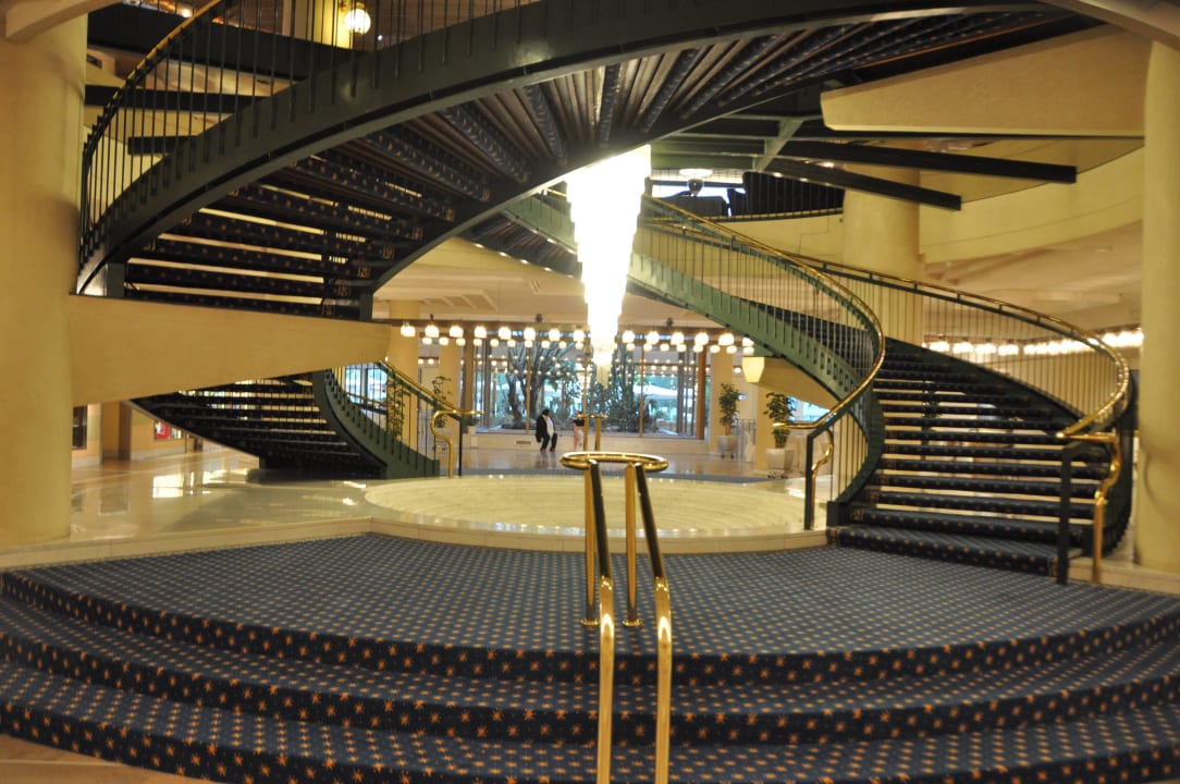 "Lobby" Rome Cavalieri, A Waldorf Astoria Hotel (Rom) • HolidayCheck ...