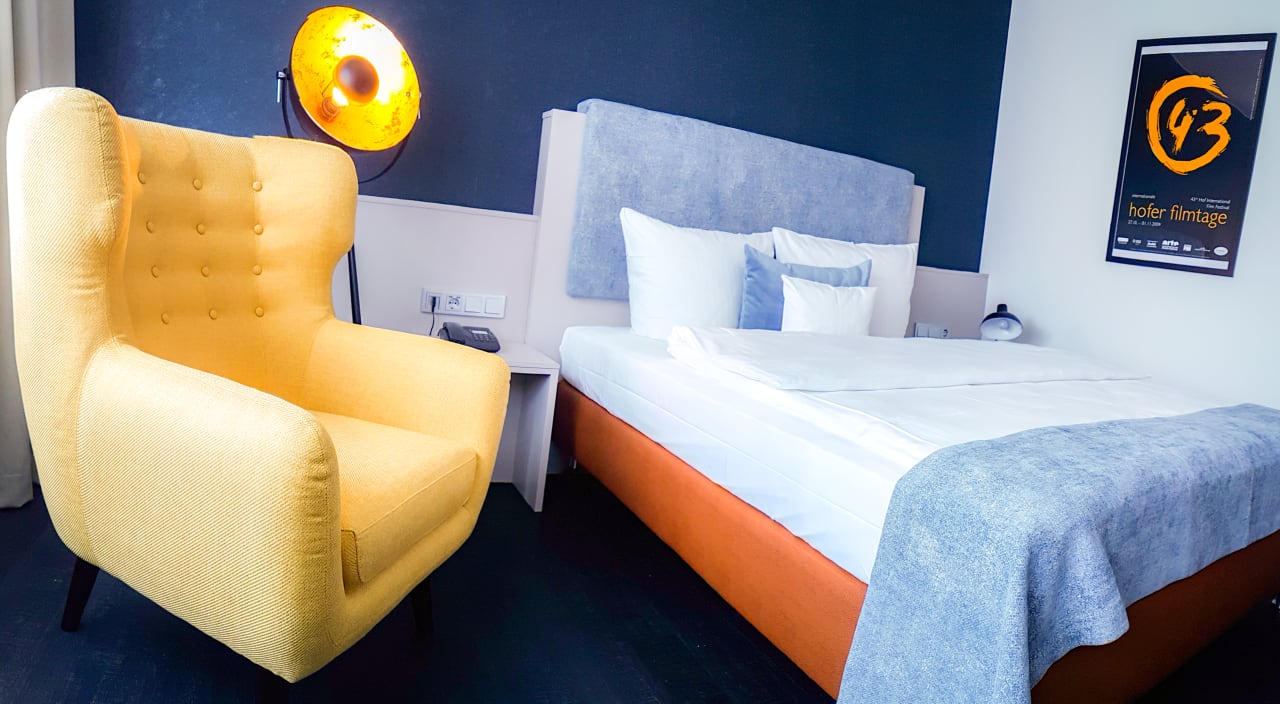 "Zimmer" Hotel Central Hof (Hof) • HolidayCheck (Bayern | Deutschland)