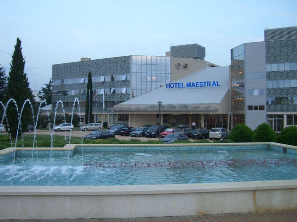 "Hotel" Aminess Maestral Hotel (Novigrad) • HolidayCheck (Istrien ...