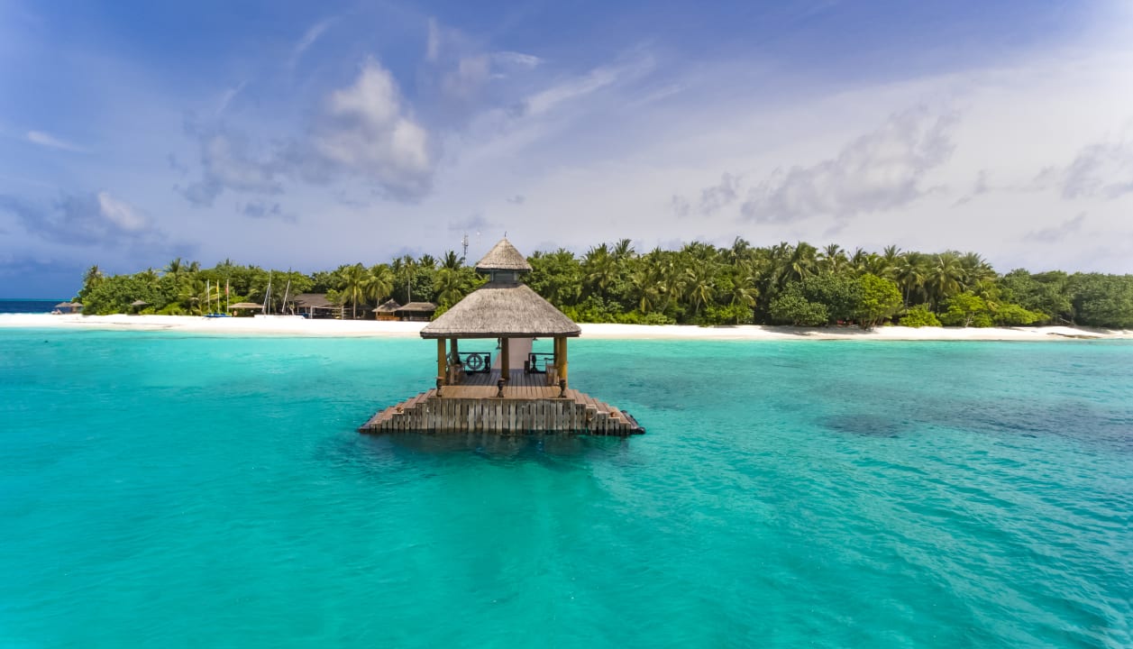 "Strand" Reethi Beach Resort (Dharavandhoo) • HolidayCheck (Baa Atoll ...