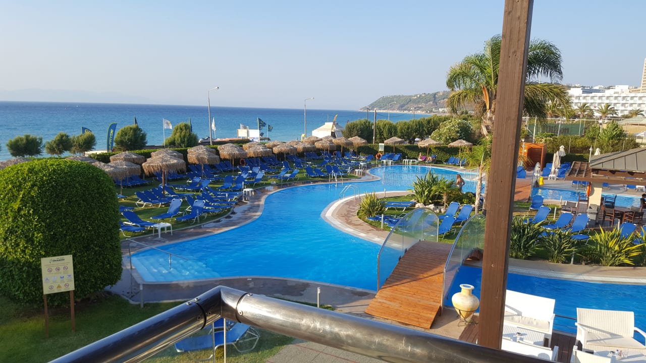 "Außenansicht" Hotel Oceanis Beach (Ixia) • HolidayCheck (Rhodos ...