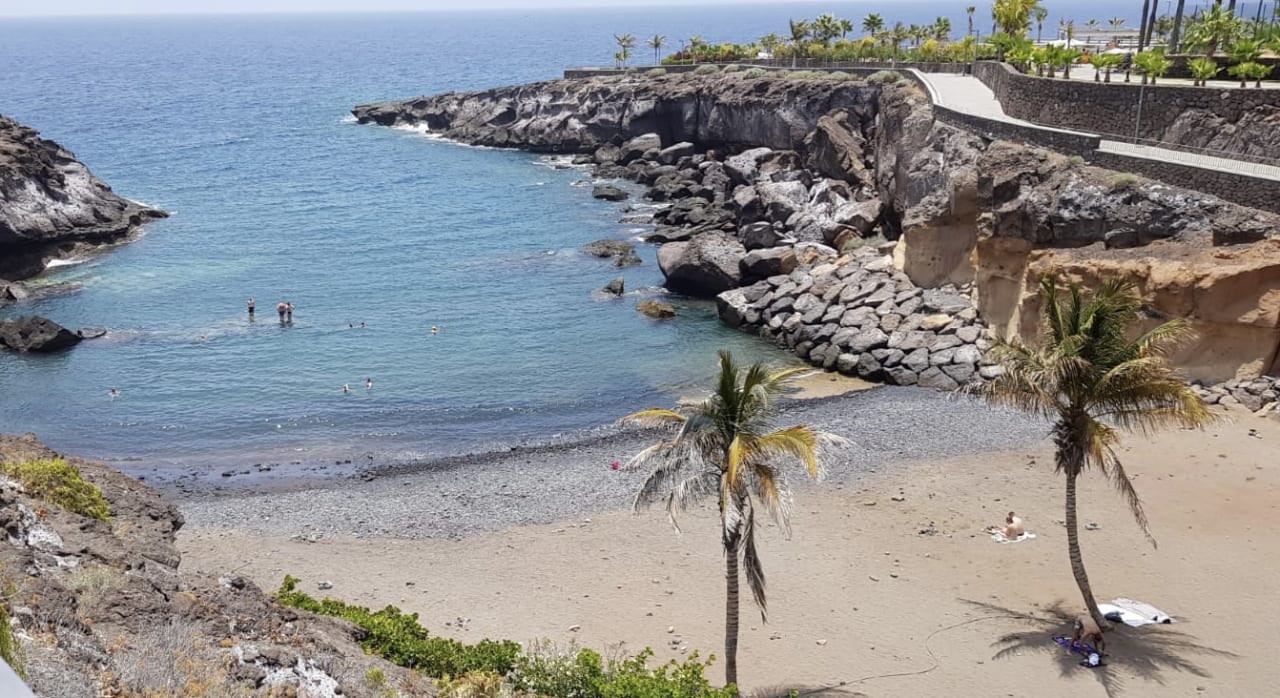 "Strand" Adrián Hoteles Roca Nivaria (Costa Adeje) • HolidayCheck ...