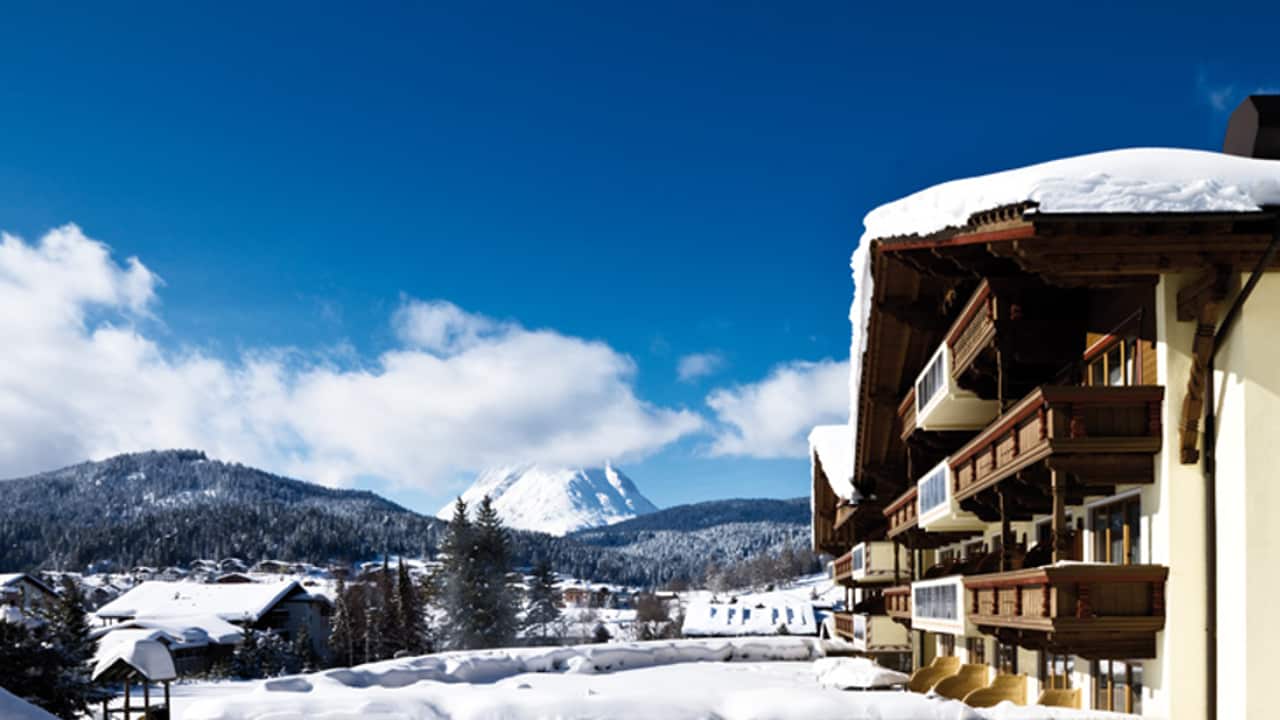 "Außenansicht" Alpenpark Resort (Seefeld in Tirol) • HolidayCheck ...