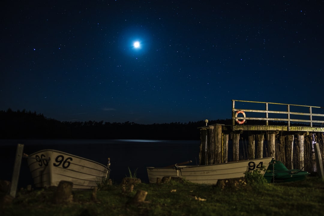 "Der Steg des Bootshause v..." Van der Valk Naturresort Drewitz ...