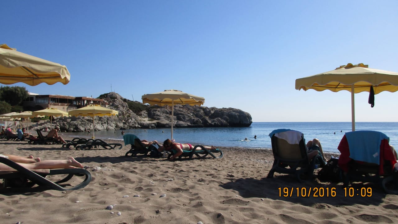 "Liegen am Strand kosten E..." Atlantica Imperial Resort (Kolymbia ...