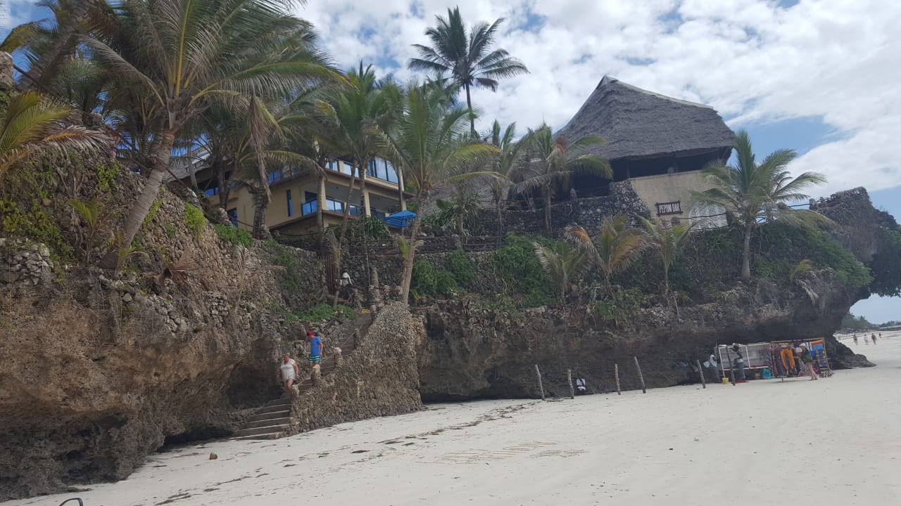 "Ausblick" Bahari Beach Hotel (Mombasa) • HolidayCheck (Provinz Coast ...