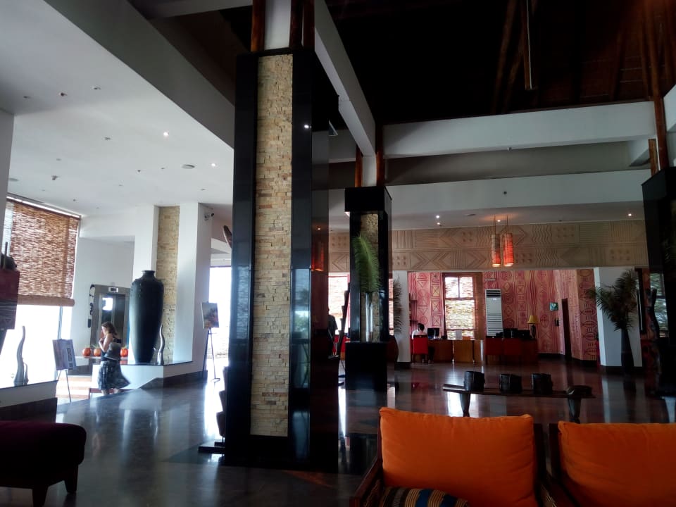 "Lobby" LABRANDA Coral Beach Resort (Brufut) • HolidayCheck (West Coast ...