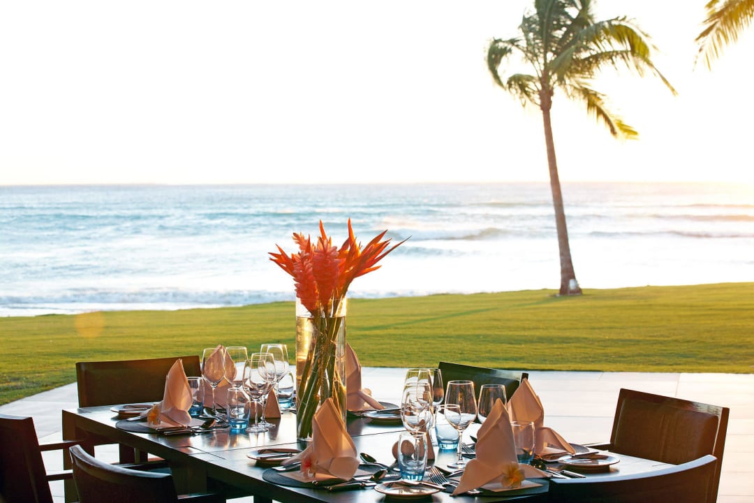 "Navo Restaurant" InterContinental Fiji Golf Resort & Spa (Sanasana ...