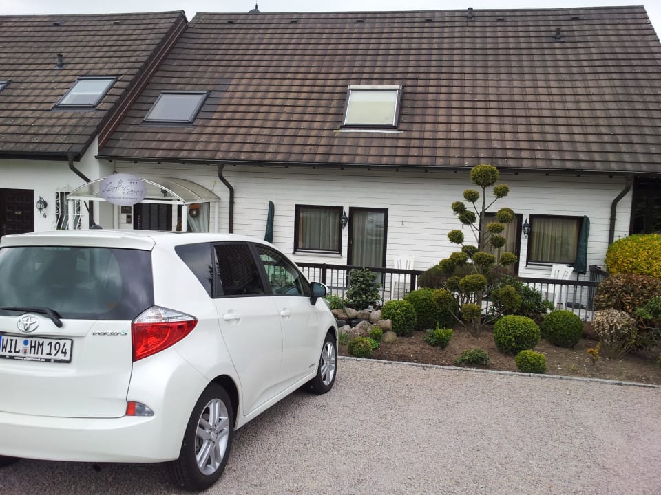 Parkplatz Vor Der Haustr Kaufen