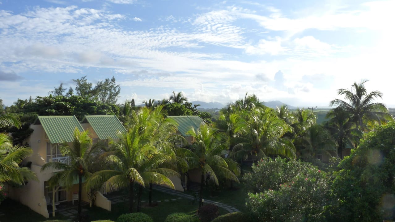 "Blick vom Haupthaus über ..." Hotel Silver Beach (Trou d'Eau Douce ...