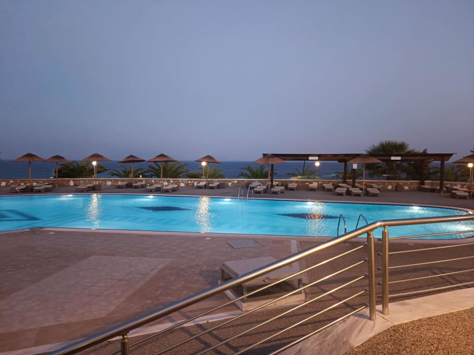 "Pool oben " Grand Blue Beach Hotel (Kardamena) • HolidayCheck (Kos ...